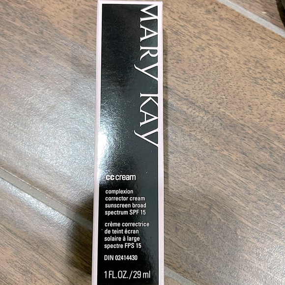 Mary Kay | Skincare | Mary Kay Cc Cream Complexion Corrector Cream Fl ...